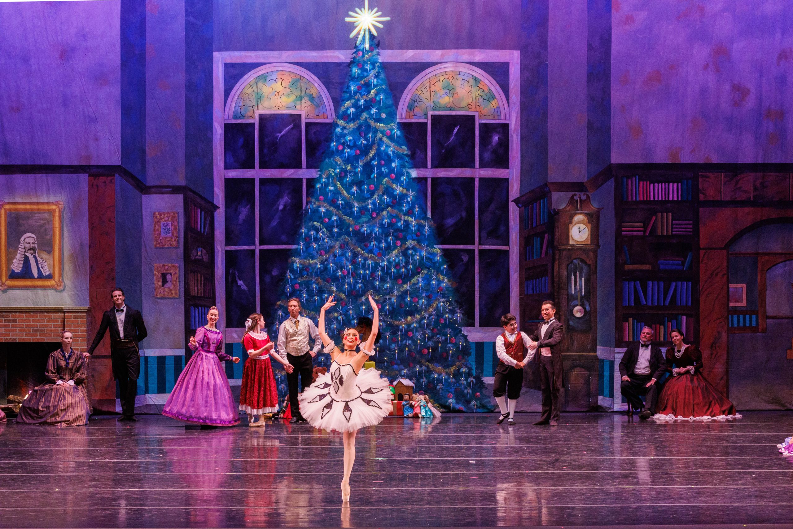 Nutcracker 2023 (photos by xmb photography) - Manassas Ballet Theatre